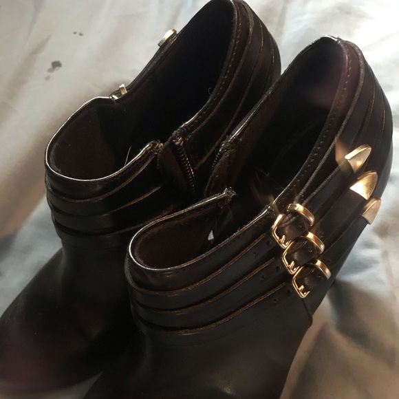 FIONI Clothing | Shoes | Fioni Heels | Poshmark